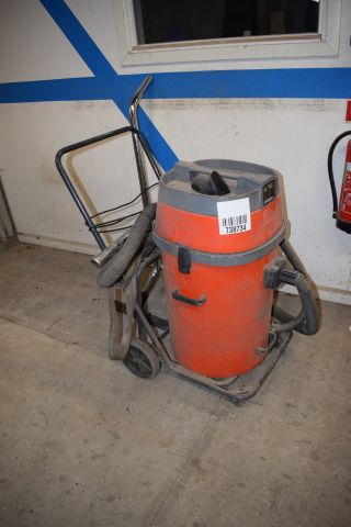 Industrial vacuum cleaner Hako Supervac 550 - PS Auction - We value the ...
