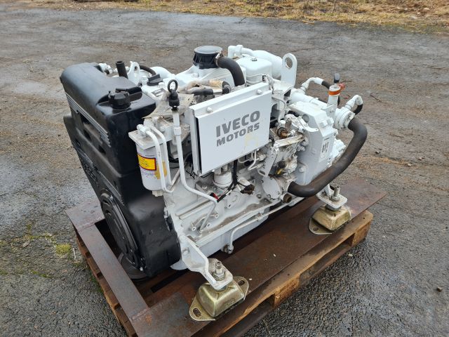 Marine engine Iveco - PS Auction - We value the future - Largest in net ...
