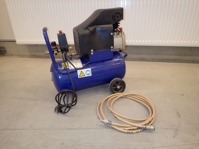 Compressor on wheels - PS Auction - We value the future - Largest in ...