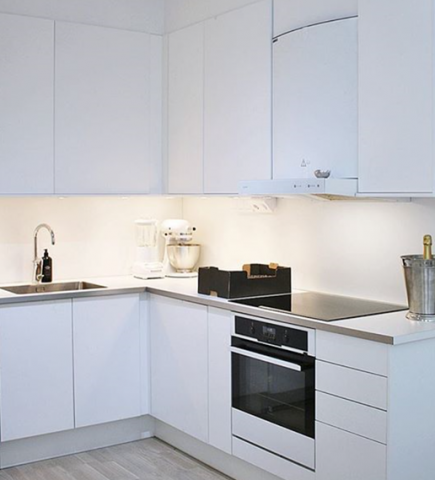 Large lot with Marbodal kitchen frames (Marbodal Architect White) - PS ...