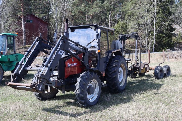 Tractor Valmet 505-4 - PS Auction - We value the future - Largest in ...