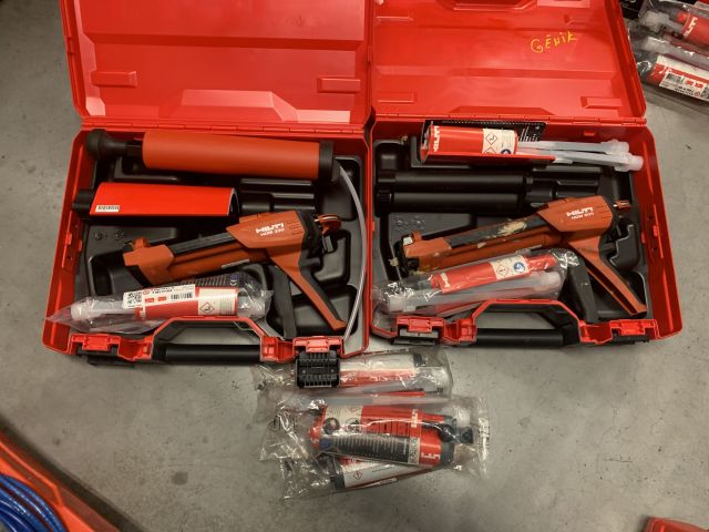 Spray guns Hilti 2 pcs - PS Auction - We value the future - Largest in ...