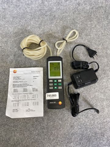 Pressure gauge with multifunction - Testo 521-1 - PS Auction - We value ...
