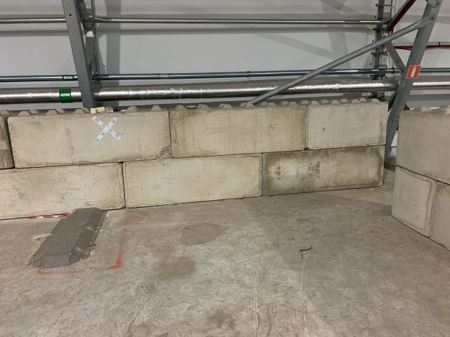 Betong Lego bitar 83 stycken - Auktioner online - Nätauktioner ...