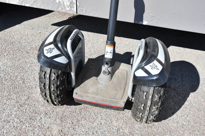 Segway XT - PS Auction - We value the future - Largest in net auctions
