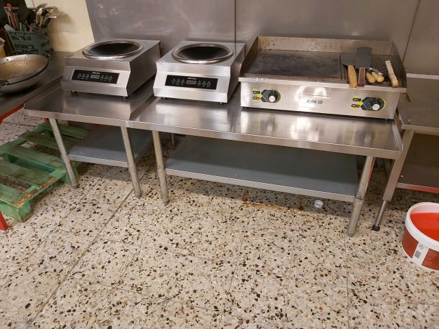 2 pcs Adexa Equipment table / Grill table - PS Auction - We value the ...