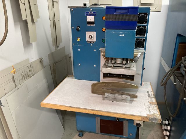 Fiab 3005 LF High Frequency Welding Machine - PS Auction - We value the ...