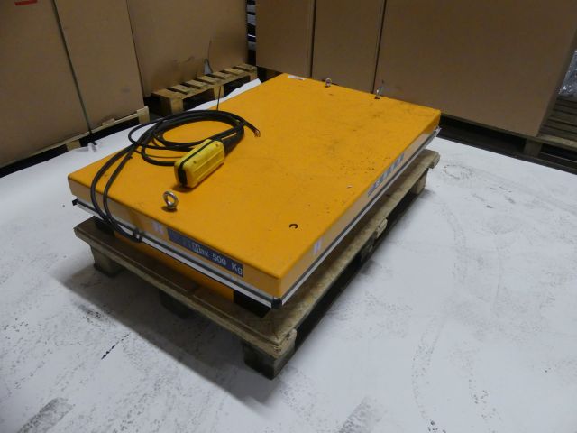 Lifting table Silverstone 500Kg - PS Auction - We value the future ...