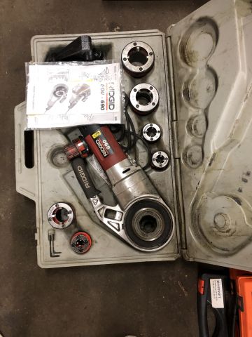 Ridgid 690 Pipe threading machine - PS Auction - We value the future ...
