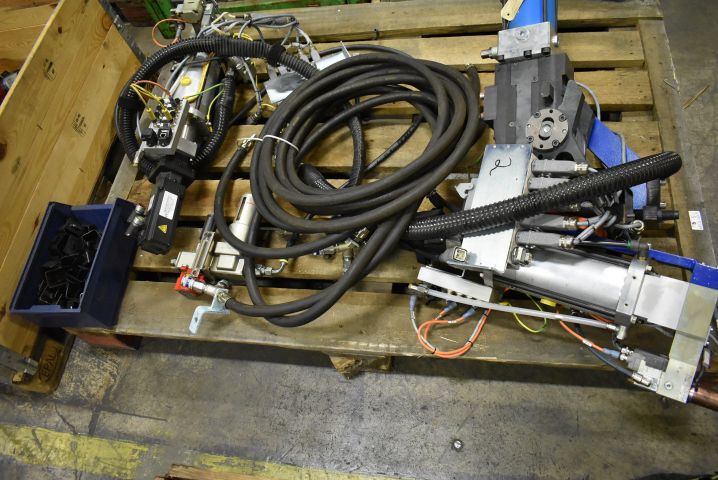 Glue guns servo-controlled for SCA - PS Auction - We value the future ...