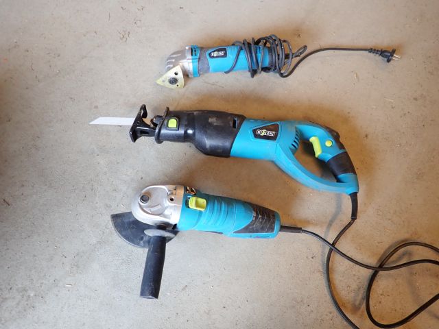 Hand machines - PS Auction - We value the future - Largest in net auctions