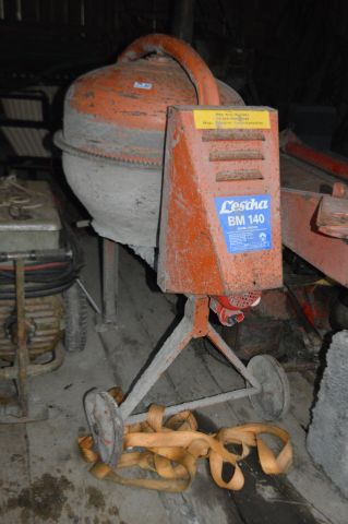 Concrete mixer Lescha "BM 140" - PS Auction - We value the future ...