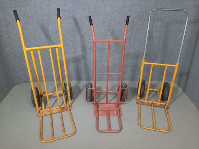 Sack cart x3 - PS Auction - We value the future - Largest in net auctions