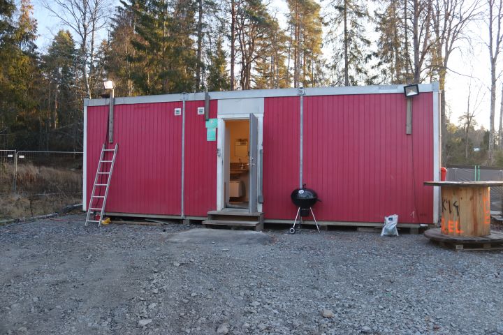 Byggbodar 3 st säljes tillsammans - Auktioner online - Nätauktioner ...
