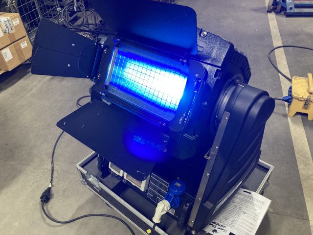Studio Due City Color CC 1800 IP54 Architectural Light - PS Auction ...