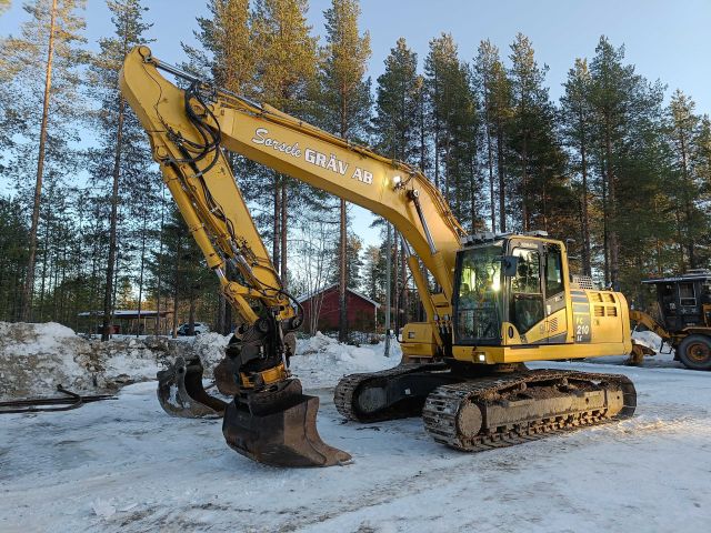Bandgrävare Komatsu PC 210LC -2014 - Auktioner online - Nätauktioner ...
