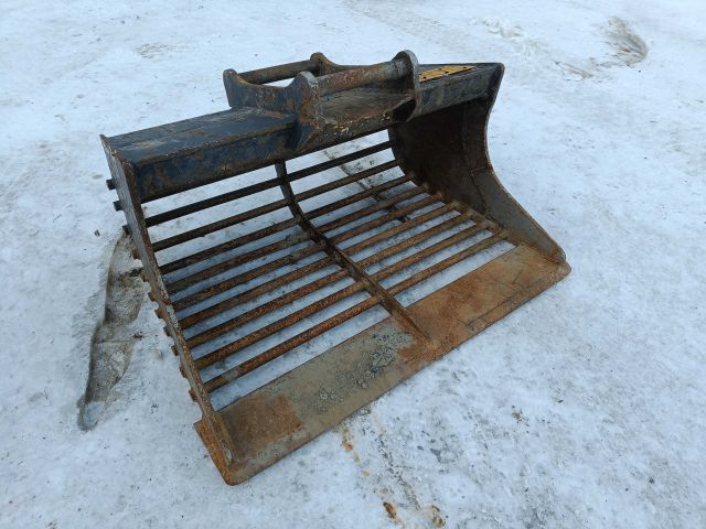 Lattice bucket Engcon S45 brackets - PS Auction - We value the future ...
