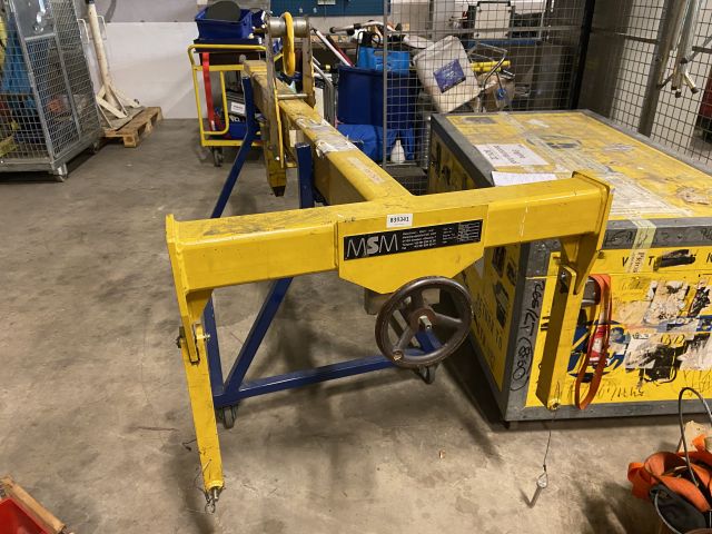 Lifting yoke for aircraft engines, 3200kg - PS Auction - We value the ...