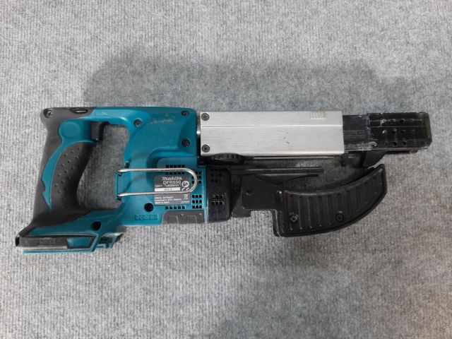 Screwdriver x2 - Makita DFR550 & 6842 - PS Auction - We value the ...