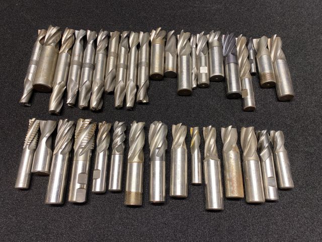 Cutters - PS Auction - We value the future - Largest in net auctions