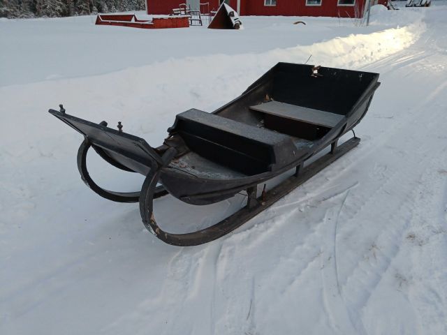 Sleigh - PS Auction - We value the future - Largest in net auctions