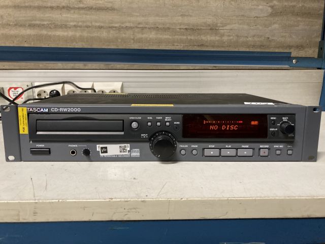 Tascam CD-RW2000 CD Rewritable Recorder - PS Auction - We value the ...