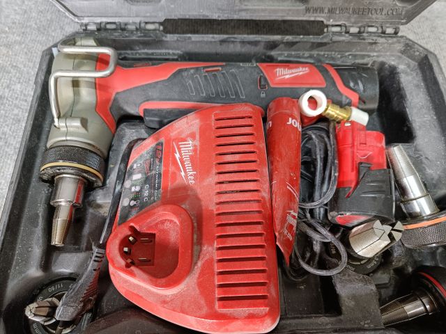 Tube expander, milwaukee c12 pxp - PS Auction - We value the future ...
