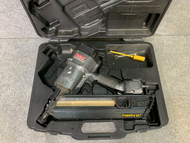Pneumatic Nail Gun Senco FramePro 601 - PS Auction - We value the ...