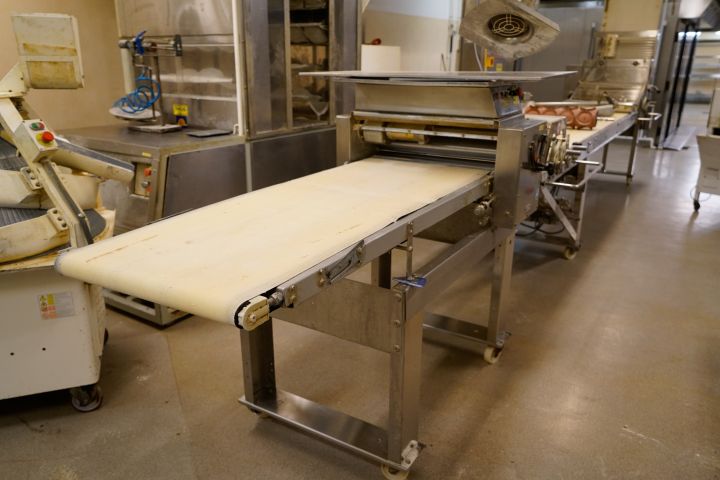 Baking / rolling machine, Seewer Rondo - PS Auction - We value the ...