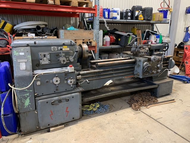 Support lathe SN400x1500 with tools and accessories - PS Auction - We ...