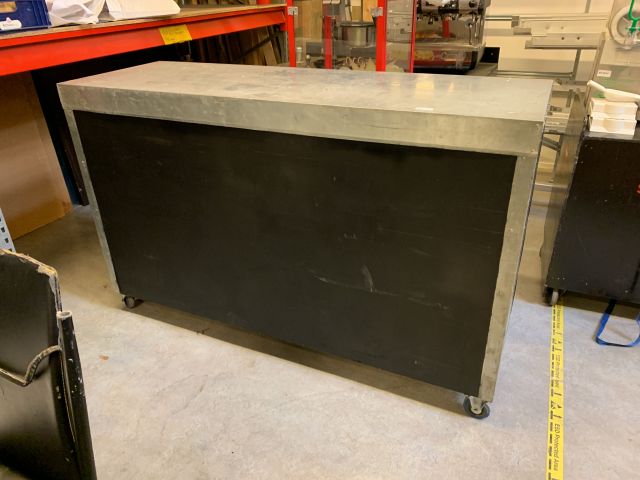 Mobile bar counter 180x60x113 cm on wheels - PS Auction - We value the ...