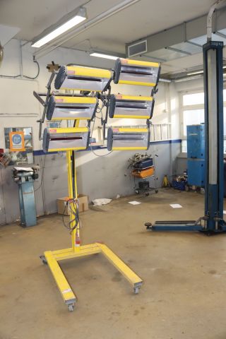 IR lamp Twin Trisk ETS 4 Curemaster - PS Auction - We value the future ...