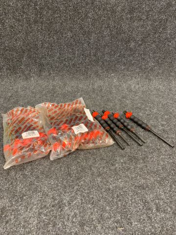 Assortment with drive mandrel from Facom - PS Auction - We value the ...