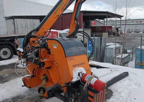 Buskröjare Hymac TDH VAG 800 TR (507950) - Hitta auktioner på BidPal