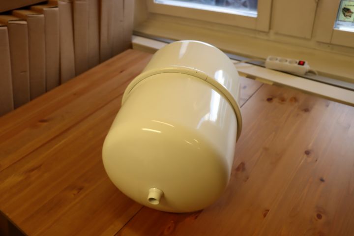 Expansionskärl Reflex N 25 - Auktioner online - Nätauktioner ...