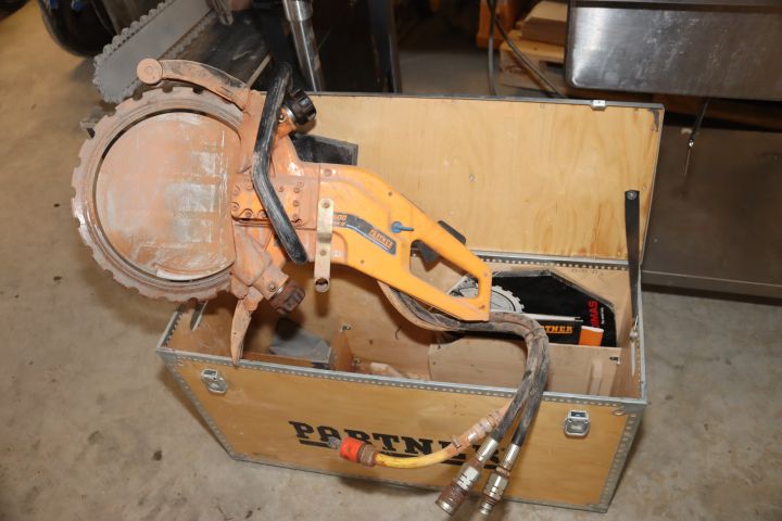 Hydraulic Ring Saw Partner K3600 MARK II - PS Auction - We value the ...