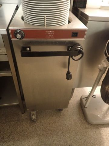 Plate dispenser trolley - PS Auction - We value the future - Largest in ...