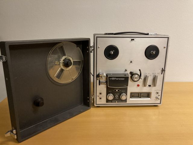 Akai 1710 4-Track Tape Recorder - PS Auction - We value the future ...