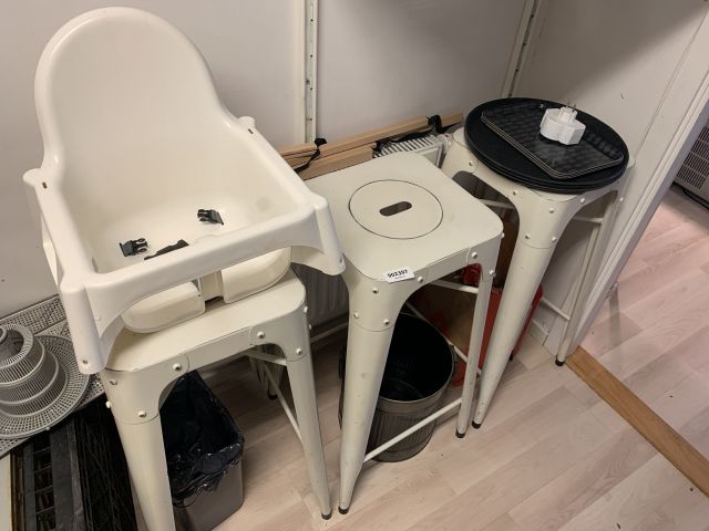 Sheet metal stools, stairwell and trolley - PS Auction - We value the ...