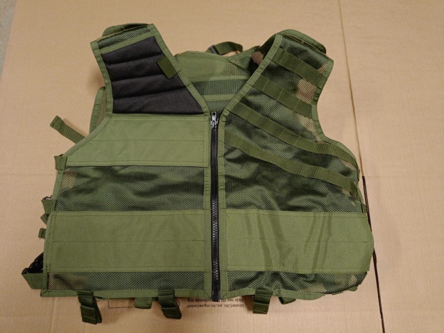 New tactical attack vest in strong green nylon - PS Auction - We value ...