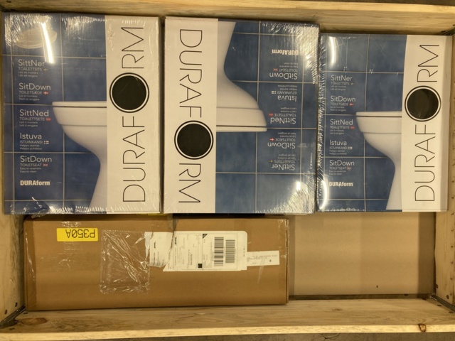 WC seats Duraform black and water trap Gustavsberg - PS Auction - We ...