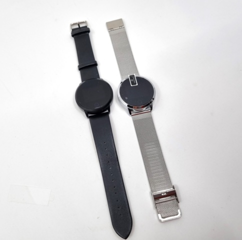 2 smart watches Q8 - Shipping included - PS Auction - We value the ...
