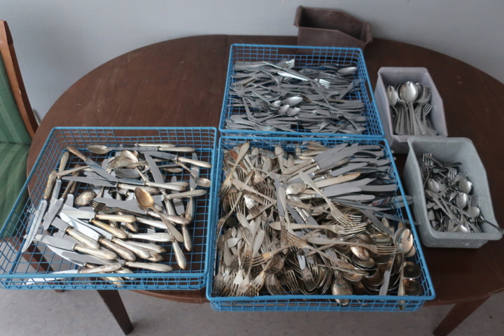 Large collection of cutlery - PS Auction - We value the future ...