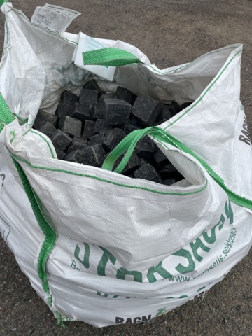 Street stone black diabase - PS Auction - We value the future - Largest ...