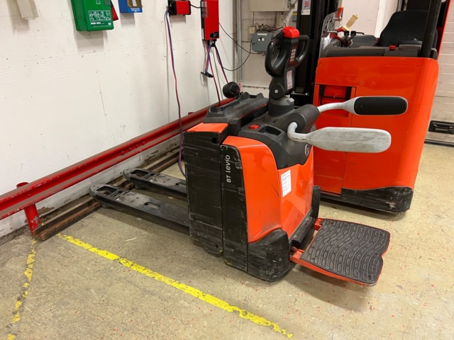 Track stacker BT LPE 200 -2016 - PS Auction - We value the future ...