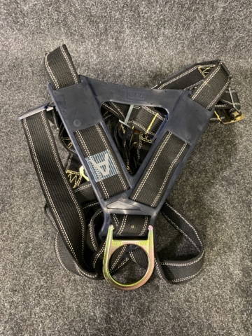 Fall protection harness DBI-SALA Delta Nomex Kevlar rear locking loop ...