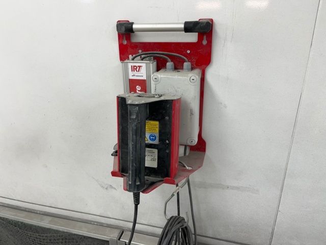 IRT UV lamp - PS Auction - We value the future - Largest in net auctions