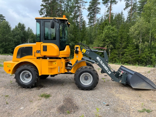 Multiloader L20 wheel loader 2022 with equipment - PS Auction - We ...