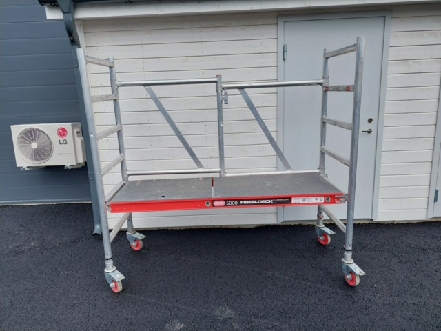 Scaffolding Altrex 5000 fiber Deck 2 m - PS Auction - We value the ...