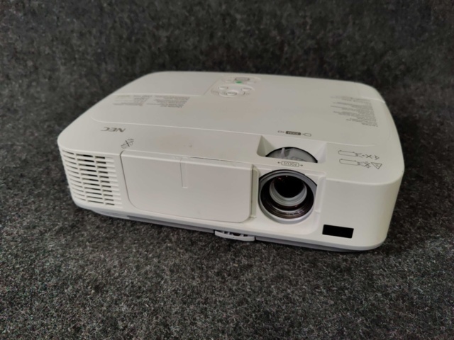 Projector NEC NP-M311W - PS Auction - We value the future - Largest in ...